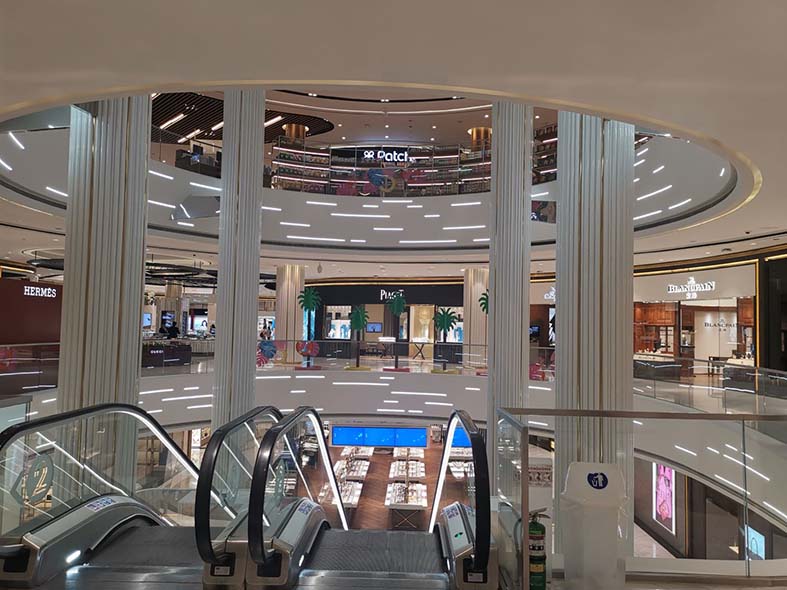 King Power - Clear Lighting